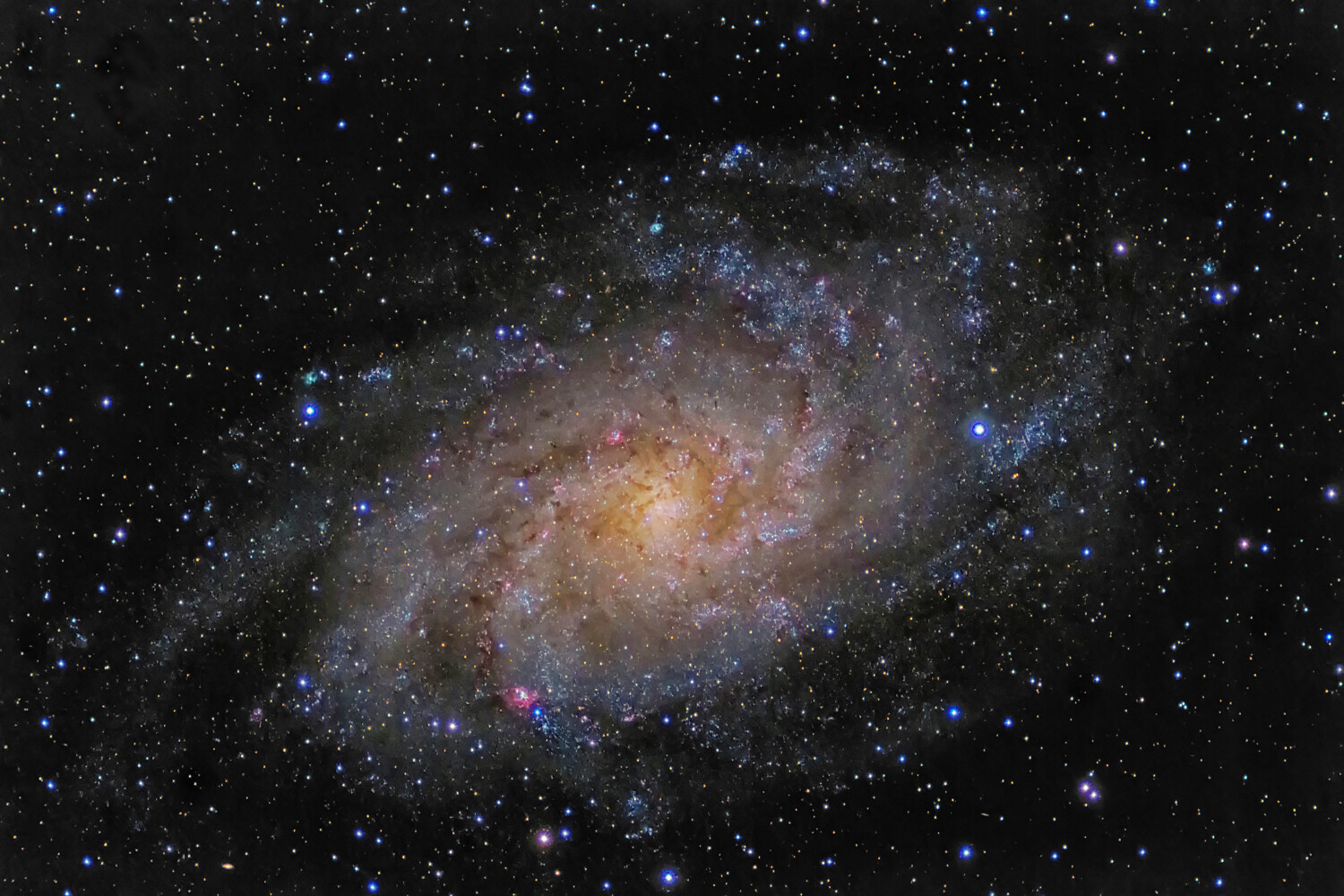 Competition Page | Messier 33, In Triangulum | joseph yates | Messier ...