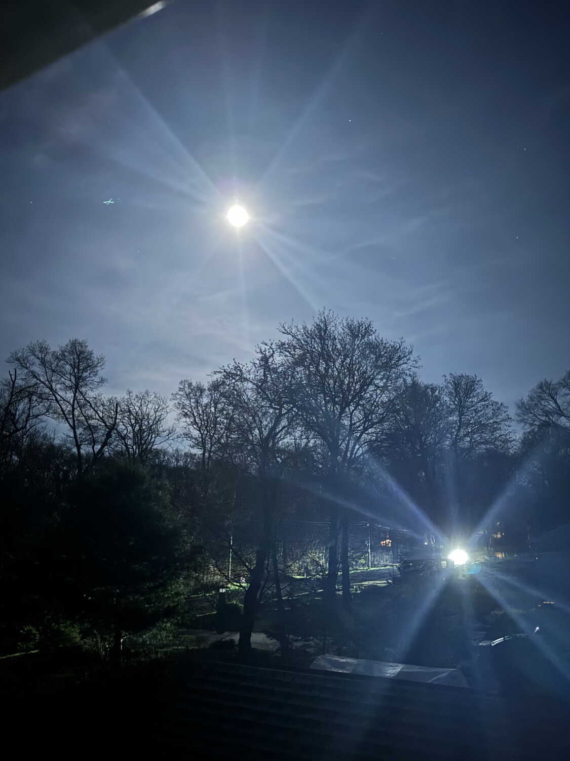 America’s Favorite Photos Competition Page | Full spring moon | Leo ...